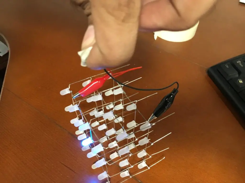 Arduino Projects Led 4x4x4 Led Cube Tutorial45