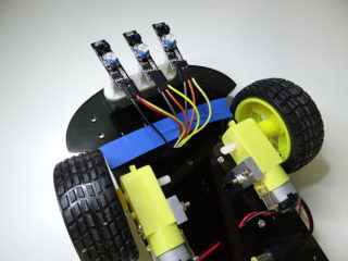 Here is How To Build A Line Follower Arduino Robot - Tutorial45