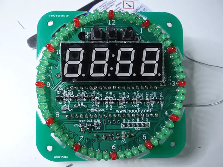 Electronic Project: DIY Advanced clock - Tutorial45