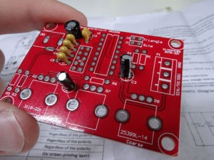 Electronic Project for Beginners: Square Wave Generator - Tutorial45