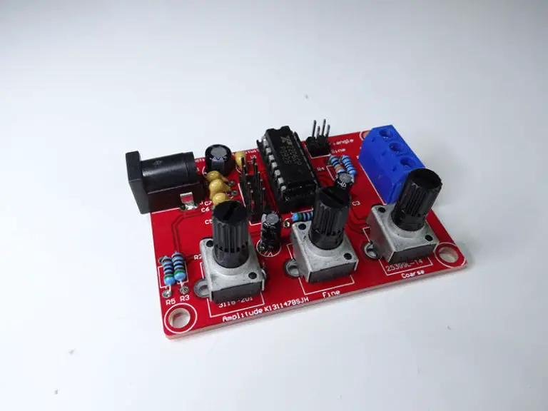 Electronic Project for Beginners: Square Wave Generator - Tutorial45