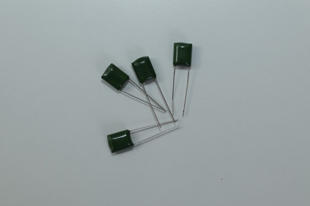 Capacitor Code And Values - Tutorial45